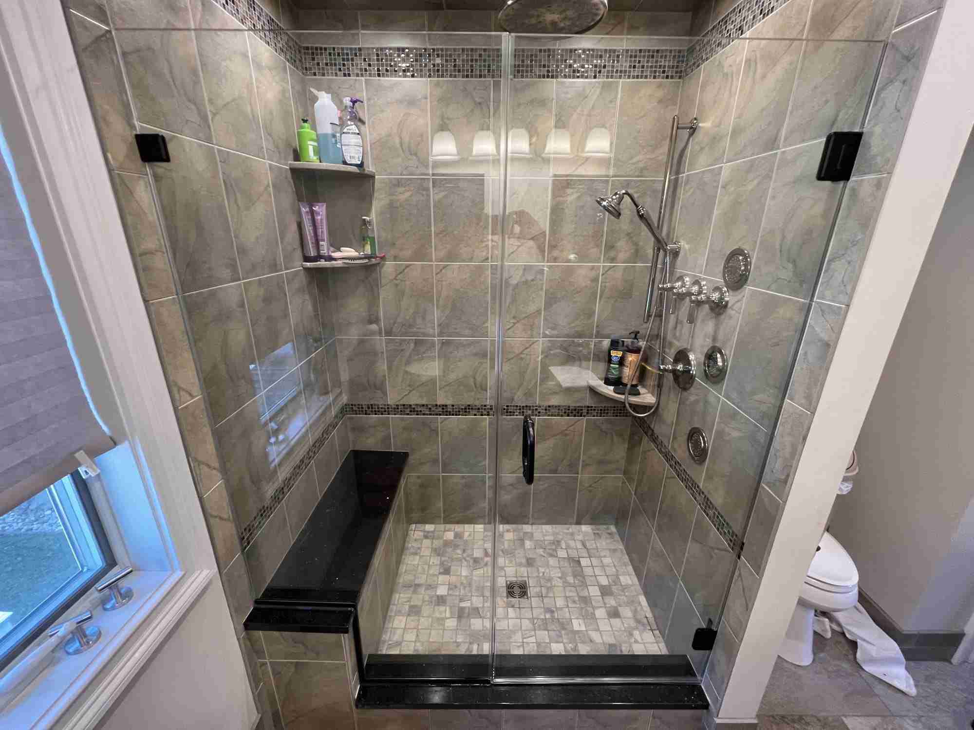 Custom Glass Shower Doors Bergen County NJ | Accurate Glass & Mirror Inc